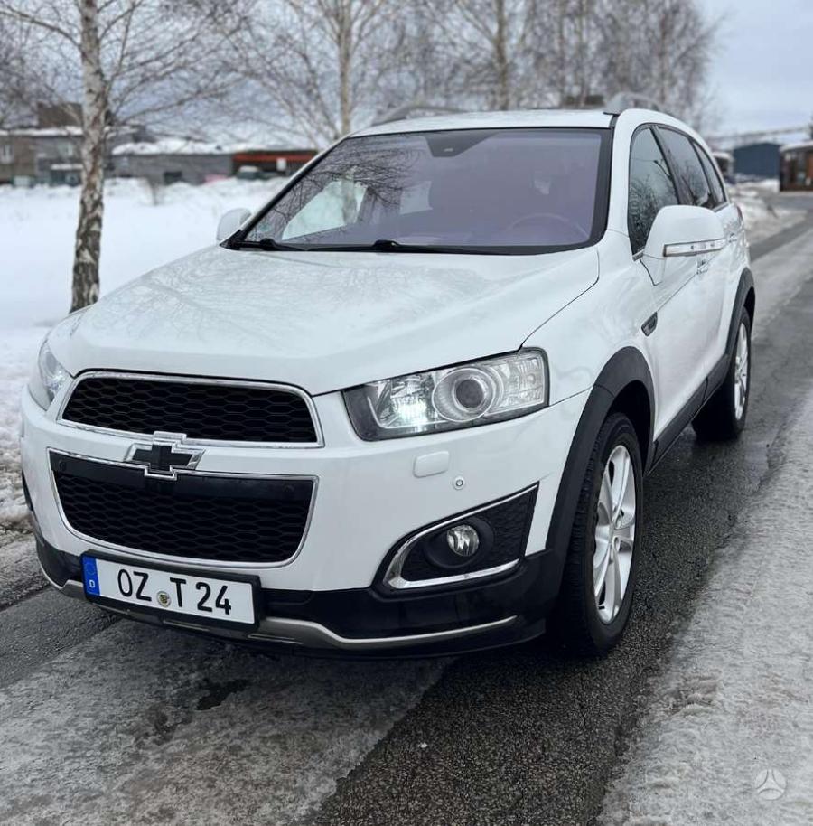Balts Chevrolet Captiva 2013 Kretinga, ar dzinēja tilpumu 2.23 L un nobraukumu 183 tūkst. km par 7200 €, foto 1 vietnē AUTOMOTO.COM.LV