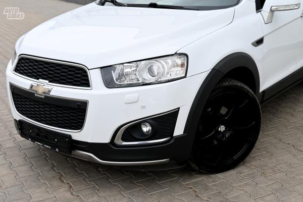 Balts Chevrolet Captiva 2013 Kretinga, ar dzinēja tilpumu 2.20 L un nobraukumu 147 tūkst. km par 7499 €, foto 4 vietnē AUTOMOTO.COM.LV