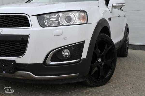Balts Chevrolet Captiva 2013 Kretinga, ar dzinēja tilpumu 2.20 L un nobraukumu 147 tūkst. km par 7499 €, foto 5 vietnē AUTOMOTO.COM.LV