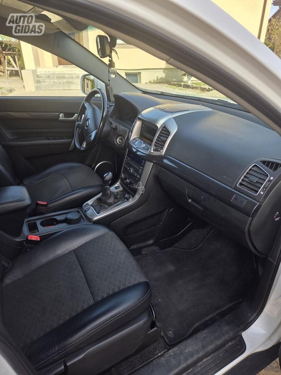 Balts Chevrolet Captiva 2013 Viļņa, ar dzinēja tilpumu 2.20 L un nobraukumu 228 tūkst. km par 4250 €, foto 7 vietnē AUTOMOTO.COM.LV