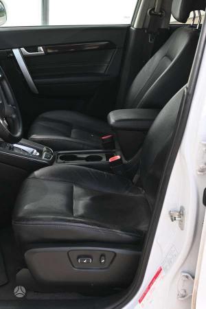 Balts Chevrolet Captiva 2013 Kretinga, ar dzinēja tilpumu 2.20 L un nobraukumu 247 tūkst. km par 6999 €, foto 18 vietnē AUTOMOTO.COM.LV