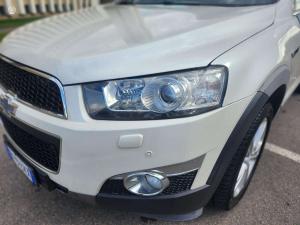 White Chevrolet Captiva 2013 in Kaunas, with an engine capacity of 2.20 L and mileage of 198 thousand km for 4900 €, photo 10 on AUTOMOTO.COM.LV