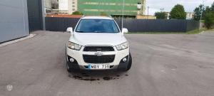 White Chevrolet Captiva 2013 in Kretinga, with an engine capacity of 2.23 L and mileage of 122 thousand km for 5650 €, photo 3 on AUTOMOTO.COM.LV