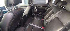 White Chevrolet Captiva 2013 in Kretinga, with an engine capacity of 2.23 L and mileage of 122 thousand km for 5650 €, photo 10 on AUTOMOTO.COM.LV