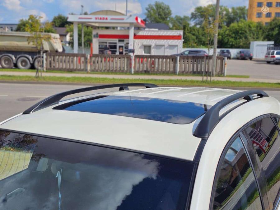 White Chevrolet Captiva 2013 in Siauliai, with an engine capacity of 2.20 L and mileage of 160 thousand km for 5950 €, photo 26 on AUTOMOTO.COM.LV