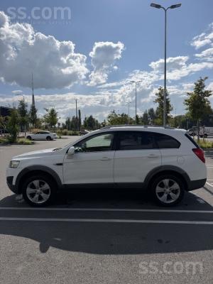 Balts Chevrolet Captiva 2013 Rīga, ar dzinēja tilpumu 2.20 L un nobraukumu 315 tūkst. km par 4300 €, foto 5 vietnē AUTOMOTO.COM.LV