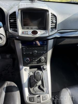 Balts Chevrolet Captiva 2013 Rīga, ar dzinēja tilpumu 2.20 L un nobraukumu 315 tūkst. km par 4300 €, foto 12 vietnē AUTOMOTO.COM.LV