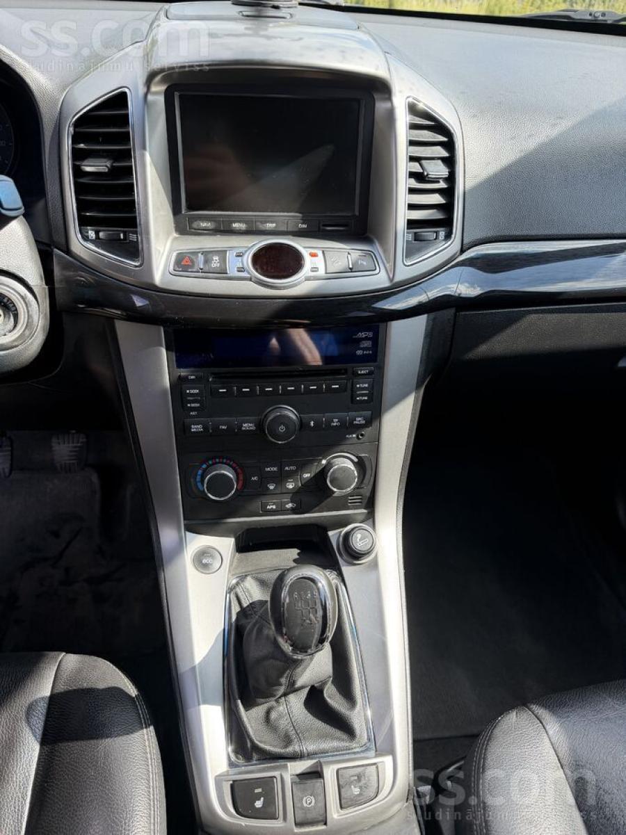 Balts Chevrolet Captiva 2013 Rīga, ar dzinēja tilpumu 2.20 L un nobraukumu 315 tūkst. km par 4300 €, foto 12 vietnē AUTOMOTO.COM.LV