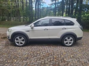 Balts Chevrolet Captiva 2013 Talsi, ar dzinēja tilpumu 2.20 L un nobraukumu 261 tūkst. km par 6000 €, foto 5 vietnē AUTOMOTO.COM.LV