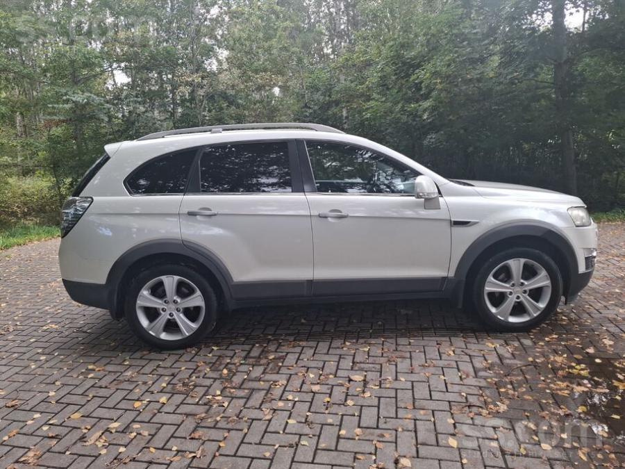 Balts Chevrolet Captiva 2013 Talsi, ar dzinēja tilpumu 2.20 L un nobraukumu 261 tūkst. km par 6000 €, foto 9 vietnē AUTOMOTO.COM.LV