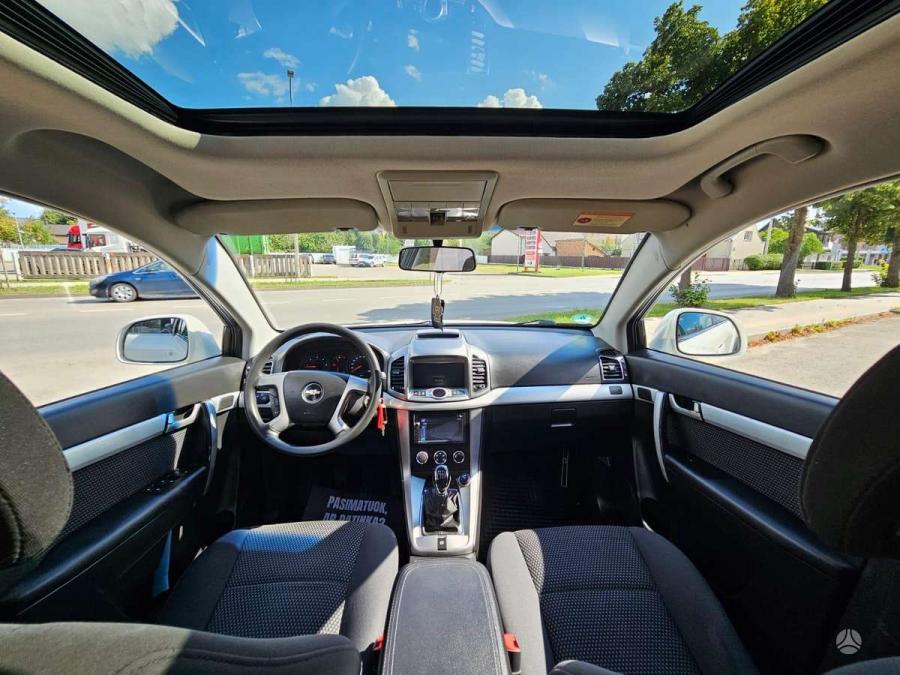 Balts Chevrolet Captiva 2013 Šauļi, ar dzinēja tilpumu 2.20 L un nobraukumu 160 tūkst. km par 5750 €, foto 20 vietnē AUTOMOTO.COM.LV
