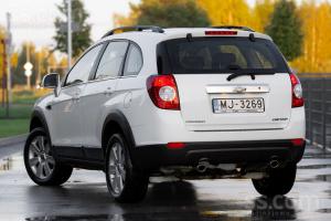 Balts Chevrolet Captiva 2013 Jelgava, ar dzinēja tilpumu 2.20 L un nobraukumu 0 tūkst. km par 4500 €, foto 5 vietnē AUTOMOTO.COM.LV