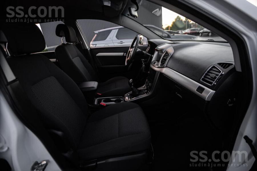 Balts Chevrolet Captiva 2013 Jelgava, ar dzinēja tilpumu 2.20 L un nobraukumu 0 tūkst. km par 4500 €, foto 16 vietnē AUTOMOTO.COM.LV