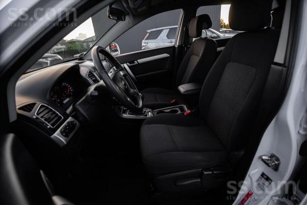 Balts Chevrolet Captiva 2013 Jelgava, ar dzinēja tilpumu 2.20 L un nobraukumu 0 tūkst. km par 4500 €, foto 7 vietnē AUTOMOTO.COM.LV