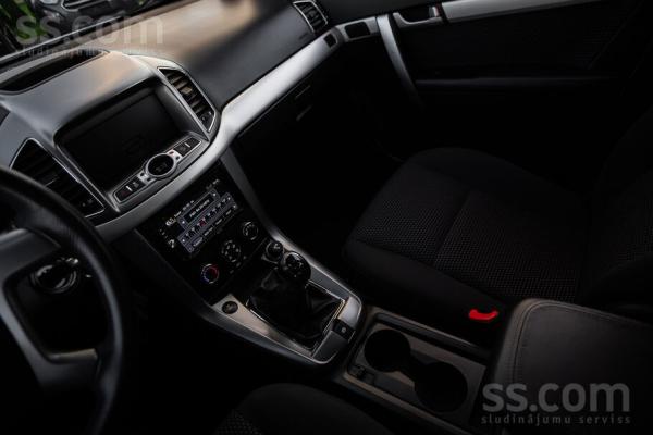 Balts Chevrolet Captiva 2013 Jelgava, ar dzinēja tilpumu 2.20 L un nobraukumu 0 tūkst. km par 4500 €, foto 9 vietnē AUTOMOTO.COM.LV