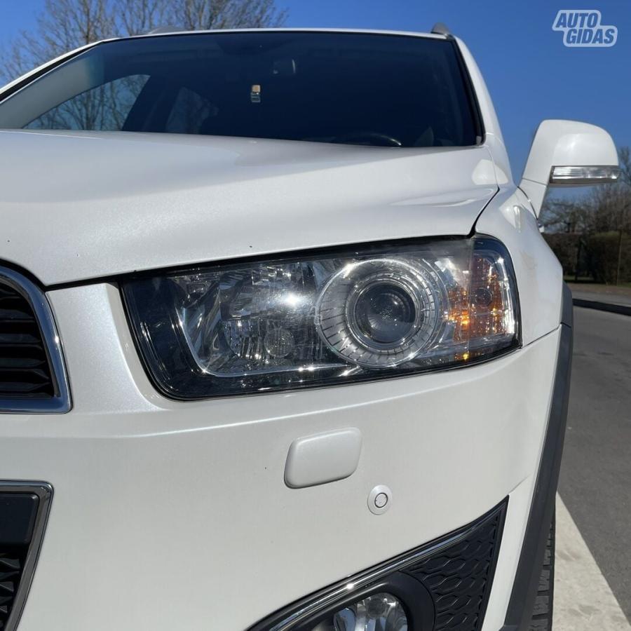Balts Chevrolet Captiva 2014 Šauļi, ar dzinēja tilpumu 2.20 L un nobraukumu 190 tūkst. km par 5399 €, foto 10 vietnē AUTOMOTO.COM.LV