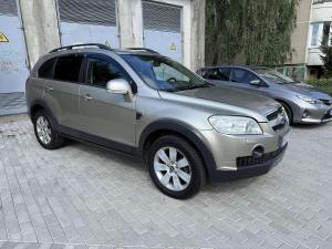 Dzeltens Chevrolet Captiva 2007 Viļņa, ar dzinēja tilpumu 2.00 L un nobraukumu 290 tūkst. km par 1650 €, foto 3 vietnē AUTOMOTO.COM.LV