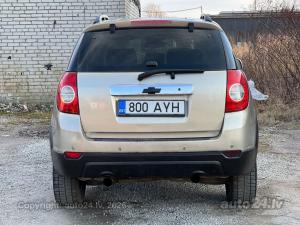 Yellow Chevrolet Captiva 2007 in Narva, with an engine capacity of 2.00 L and mileage of 325 thousand km for 2499 €, photo 4 on AUTOMOTO.COM.LV
