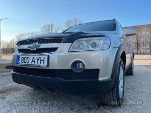 Yellow Chevrolet Captiva 2007 in Narva, with an engine capacity of 2.00 L and mileage of 325 thousand km for 2499 €, photo 10 on AUTOMOTO.COM.LV