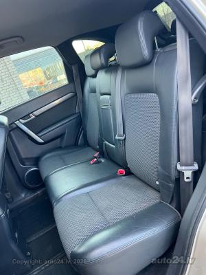 Yellow Chevrolet Captiva 2007 in Narva, with an engine capacity of 2.00 L and mileage of 325 thousand km for 2499 €, photo 15 on AUTOMOTO.COM.LV