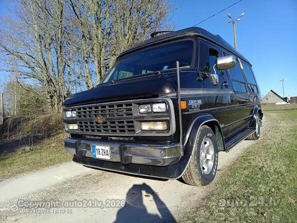 Melns Chevrolet chevy-van 1995 Tallina, ar dzinēja tilpumu 6.50 L un nobraukumu 124 tūkst. km par 9950 €, foto 1 vietnē AUTOMOTO.COM.LV
