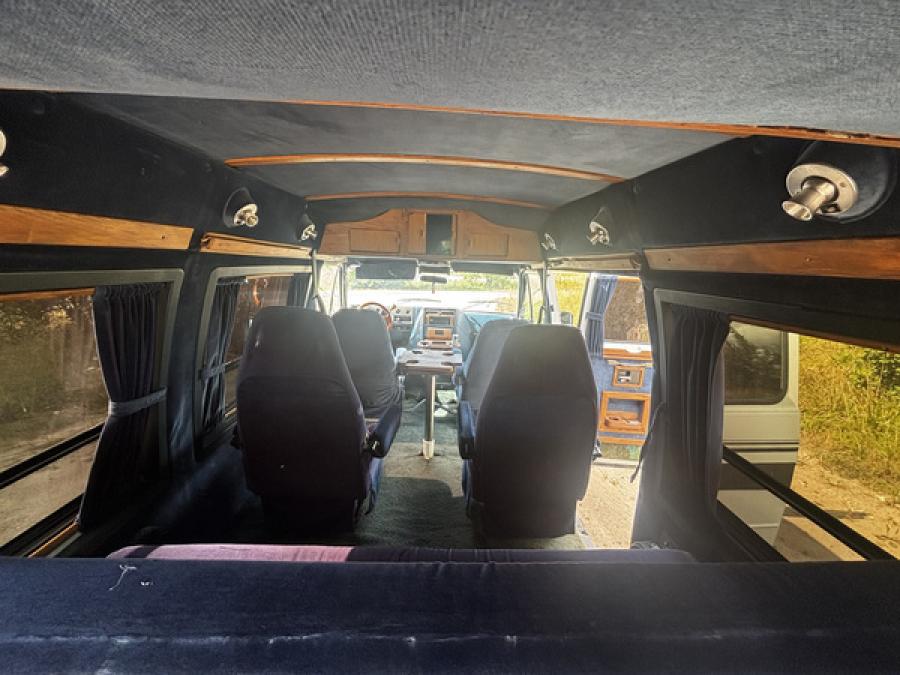 Chevrolet chevy-van 1990 Tartu, ar dzinēja tilpumu 6.20 L un nobraukumu 340 tūkst. km par 5700 €, foto 11 vietnē AUTOMOTO.COM.LV
