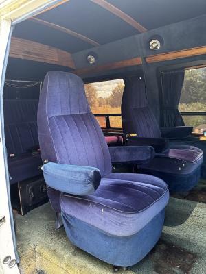 Chevrolet chevy-van 1990 Tartu, ar dzinēja tilpumu 6.20 L un nobraukumu 340 tūkst. km par 5700 €, foto 20 vietnē AUTOMOTO.COM.LV