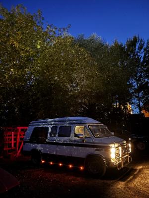 Chevrolet chevy-van 1990 Tartu, ar dzinēja tilpumu 6.20 L un nobraukumu 340 tūkst. km par 5700 €, foto 23 vietnē AUTOMOTO.COM.LV