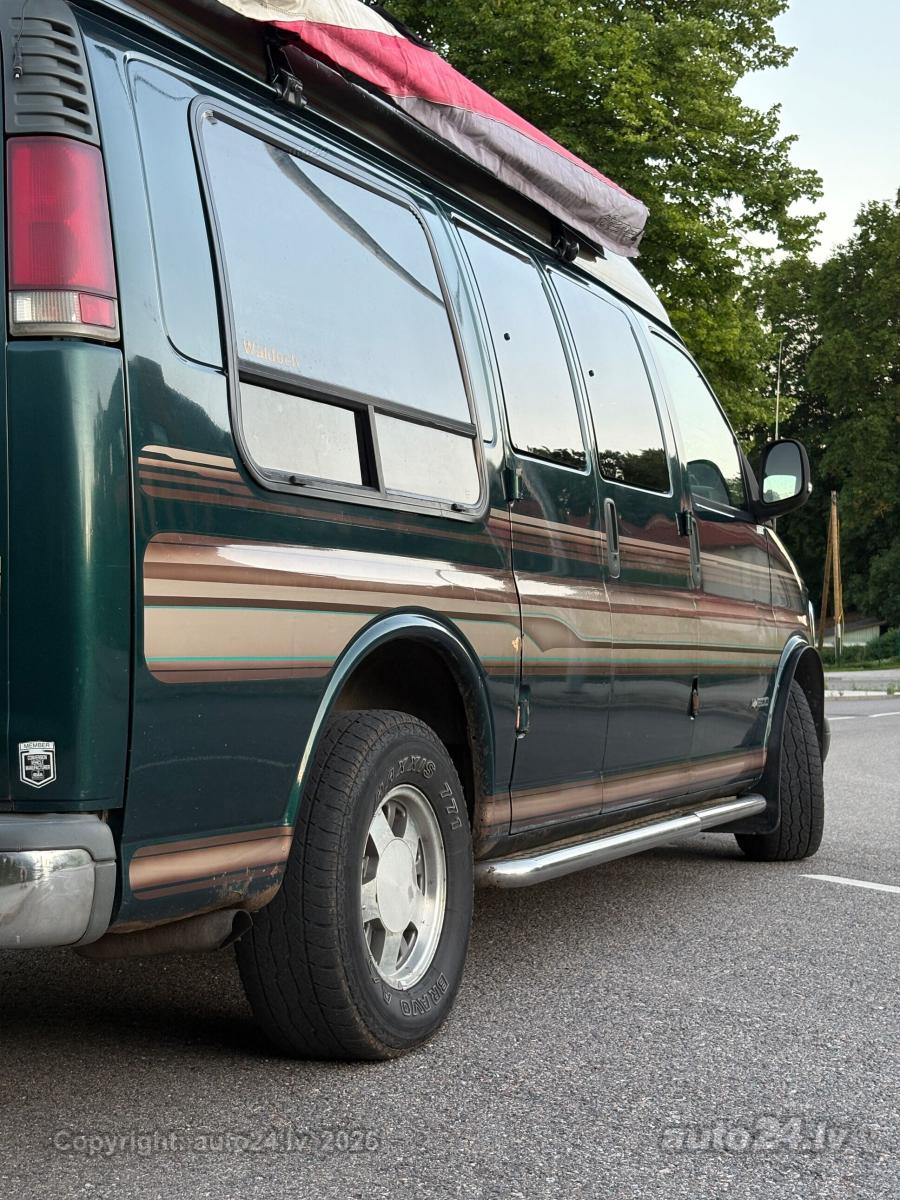 Chevrolet chevy-van 1996 Tartu, ar dzinēja tilpumu 5.70 L un nobraukumu 250 tūkst. km par 6900 €, foto 14 vietnē AUTOMOTO.COM.LV