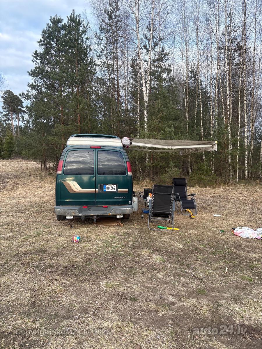 Chevrolet chevy-van 1996 Tartu, ar dzinēja tilpumu 5.70 L un nobraukumu 250 tūkst. km par 6900 €, foto 15 vietnē AUTOMOTO.COM.LV