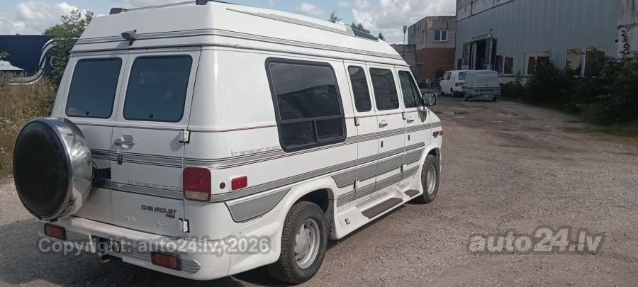 Balts Chevrolet chevy-van 1996 Tallina, ar dzinēja tilpumu 5.70 L un nobraukumu 129 tūkst. km par 12500 €, foto 12 vietnē AUTOMOTO.COM.LV