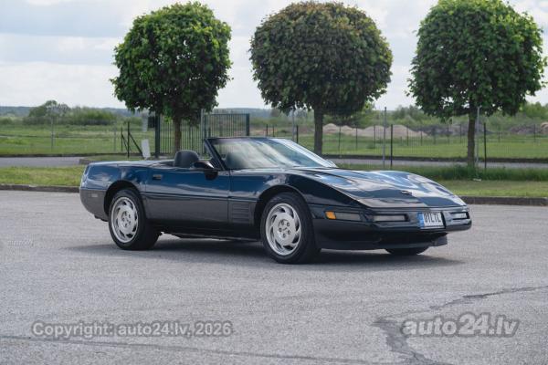 Melns Chevrolet Corvette 1994 Tartu, ar dzinēja tilpumu 5.70 L un nobraukumu 221 tūkst. km par 12500 €, foto 2 vietnē AUTOMOTO.COM.LV