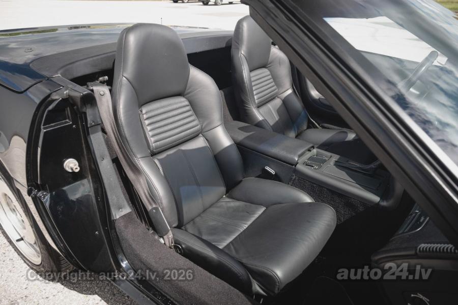 Black Chevrolet Corvette 1994 in Tartu, with an engine capacity of 5.70 L and mileage of 222 thousand km for 10999 €, photo 18 on AUTOMOTO.COM.LV