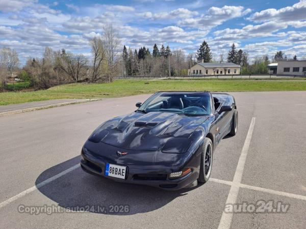 Melns Chevrolet Corvette 2001 Veru, ar dzinēja tilpumu 5.70 L un nobraukumu 200 tūkst. km par 26000 €, foto 2 vietnē AUTOMOTO.COM.LV