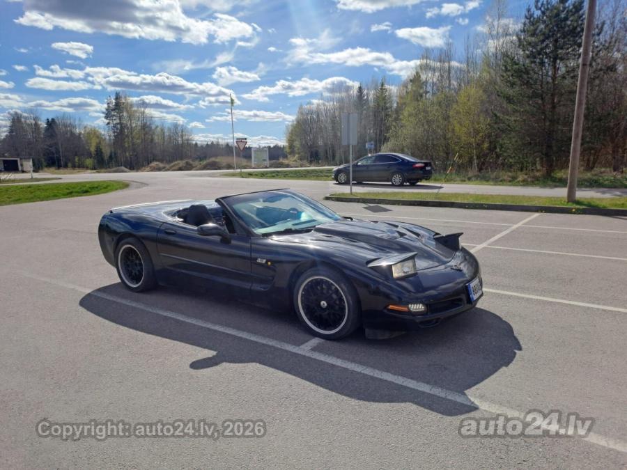Melns Chevrolet Corvette 2001 Veru, ar dzinēja tilpumu 5.70 L un nobraukumu 200 tūkst. km par 26000 €, foto 7 vietnē AUTOMOTO.COM.LV
