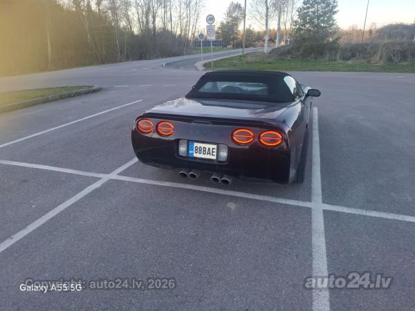 Melns Chevrolet Corvette 2001 Veru, ar dzinēja tilpumu 5.70 L un nobraukumu 200 tūkst. km par 26000 €, foto 10 vietnē AUTOMOTO.COM.LV