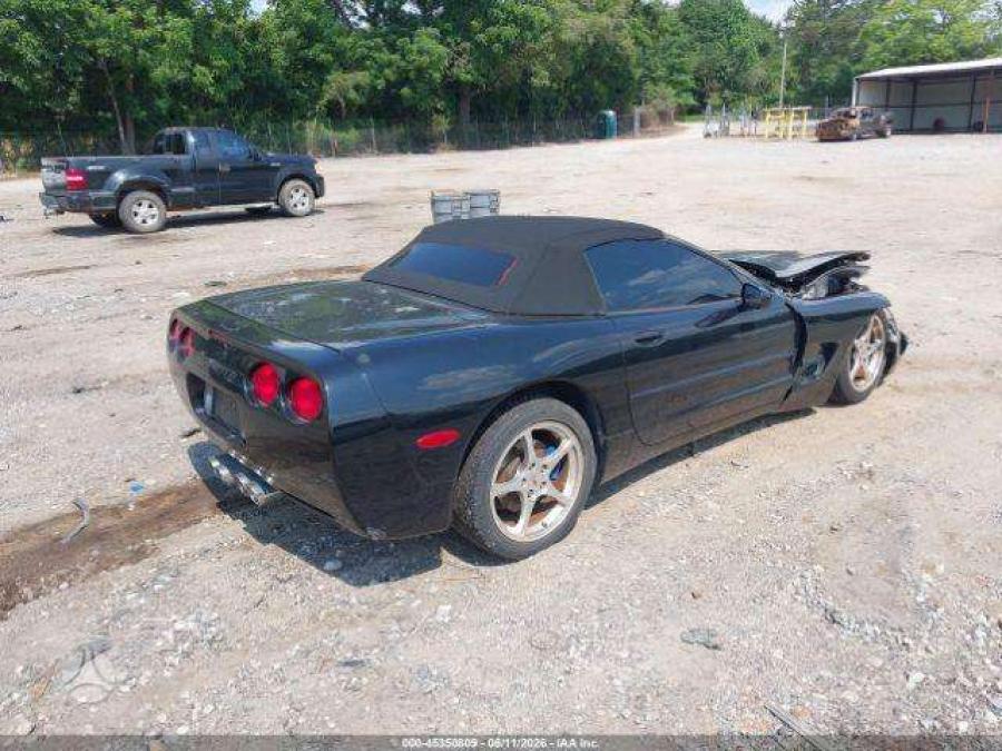 Melns Chevrolet Corvette 2000 Klaipėda, ar dzinēja tilpumu 0.00 L un nobraukumu 101 tūkst. km par 6800 €, foto 5 vietnē AUTOMOTO.COM.LV