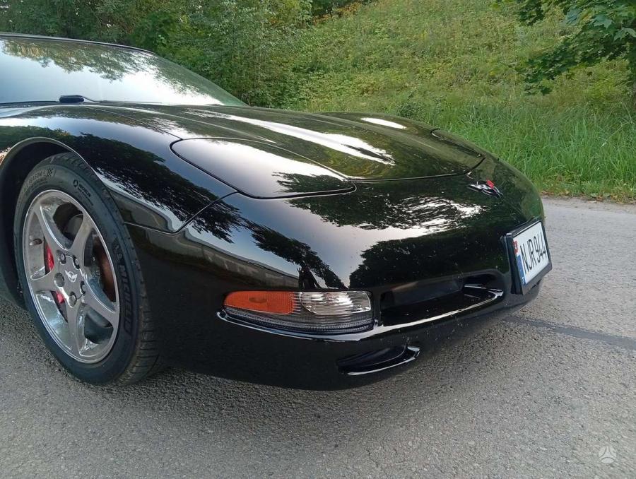 Melns Chevrolet Corvette 2003 Plungė, ar dzinēja tilpumu 5.70 L un nobraukumu 263 tūkst. km par 18500 €, foto 6 vietnē AUTOMOTO.COM.LV