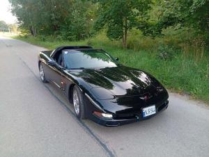 Melns Chevrolet Corvette 2003 Plungė, ar dzinēja tilpumu 5.70 L un nobraukumu 263 tūkst. km par 18500 €, foto 8 vietnē AUTOMOTO.COM.LV