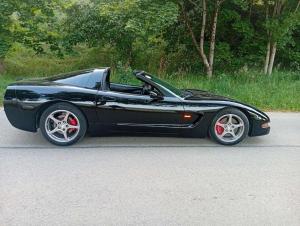 Melns Chevrolet Corvette 2003 Plungė, ar dzinēja tilpumu 5.70 L un nobraukumu 263 tūkst. km par 18500 €, foto 12 vietnē AUTOMOTO.COM.LV