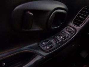 Melns Chevrolet Corvette 2003 Plungė, ar dzinēja tilpumu 5.70 L un nobraukumu 263 tūkst. km par 18500 €, foto 17 vietnē AUTOMOTO.COM.LV