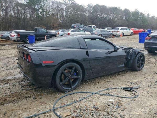 Black Chevrolet Corvette 2009 in Klaipeda, with an engine capacity of 6.20 L and mileage of 110 thousand km for 15500 €, photo 4 on AUTOMOTO.COM.LV