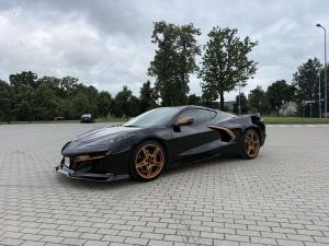 Melns Chevrolet Corvette 2020 Plungė, ar dzinēja tilpumu 6.20 L un nobraukumu 60 tūkst. km par 64999 €, foto 1 vietnē AUTOMOTO.COM.LV