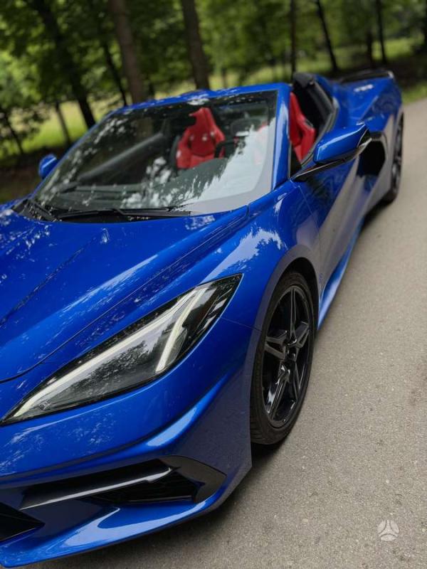 Blue Chevrolet Corvette 2020 in Vilnius, with an engine capacity of 6.16 L and mileage of 44 thousand km for 85000 €, photo 8 on AUTOMOTO.COM.LV