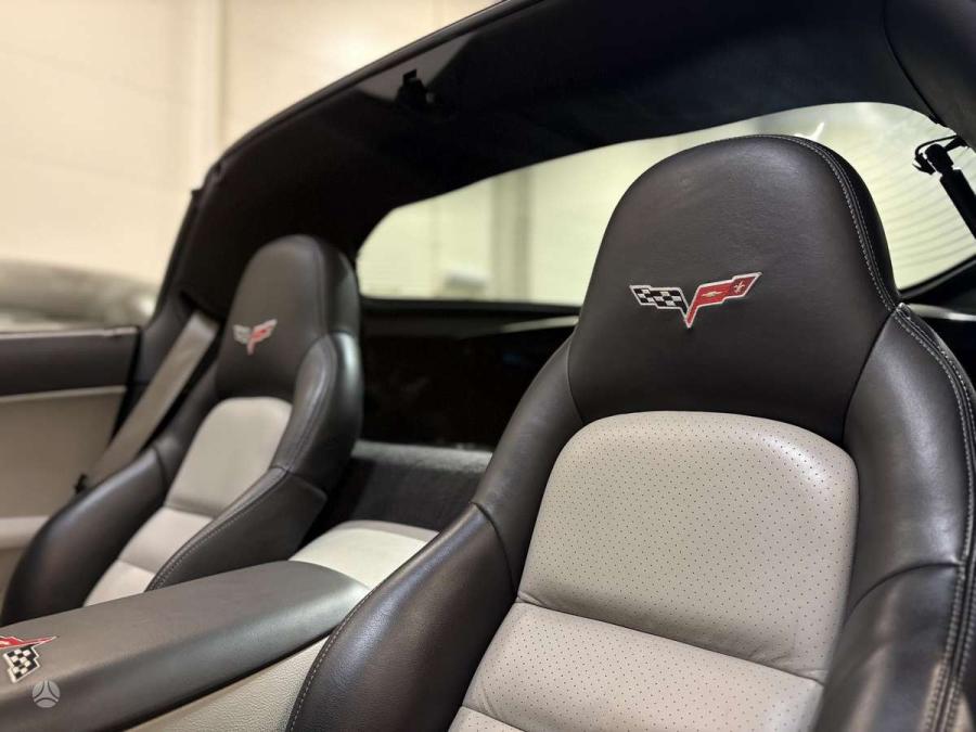 Blue Chevrolet Corvette 2007 in Vilnius, with an engine capacity of 5.97 L and mileage of 64 thousand km for 28999 €, photo 16 on AUTOMOTO.COM.LV