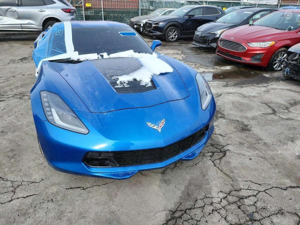 Blue Chevrolet Corvette 2015 in Kaunas, with an engine capacity of 6.20 L and mileage of 97 thousand km for 23500 €, photo 1 on AUTOMOTO.COM.LV