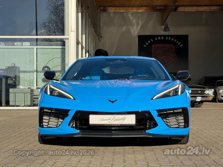 Zils Chevrolet Corvette 2025 Tallina, ar dzinēja tilpumu 6.20 L un nobraukumu 0 tūkst. km par 113900 €, foto 4 vietnē AUTOMOTO.COM.LV