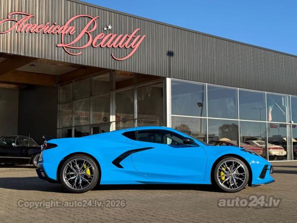 Blue Chevrolet Corvette 2025 in Tallinn, with an engine capacity of 6.20 L and mileage of 0 thousand km for 113900 €, photo 8 on AUTOMOTO.COM.LV