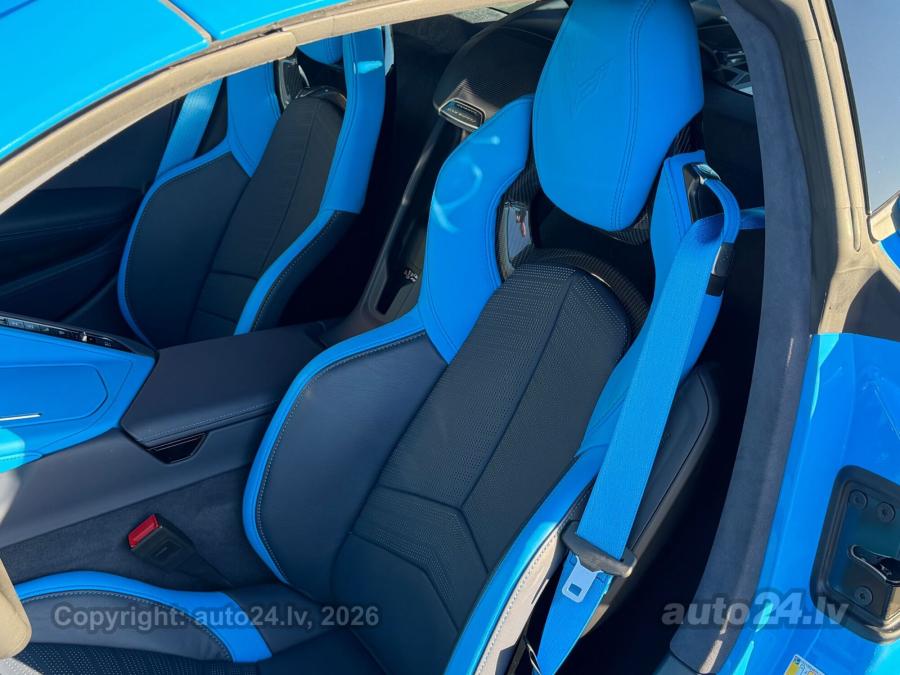 Zils Chevrolet Corvette 2025 Tallina, ar dzinēja tilpumu 6.20 L un nobraukumu 0 tūkst. km par 113900 €, foto 15 vietnē AUTOMOTO.COM.LV