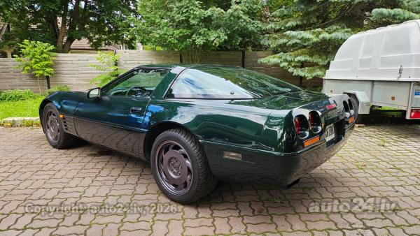 Chevrolet Corvette 1993 Tallina, ar dzinēja tilpumu 5.70 L un nobraukumu 0 tūkst. km par 8500 €, foto 1 vietnē AUTOMOTO.COM.LV
